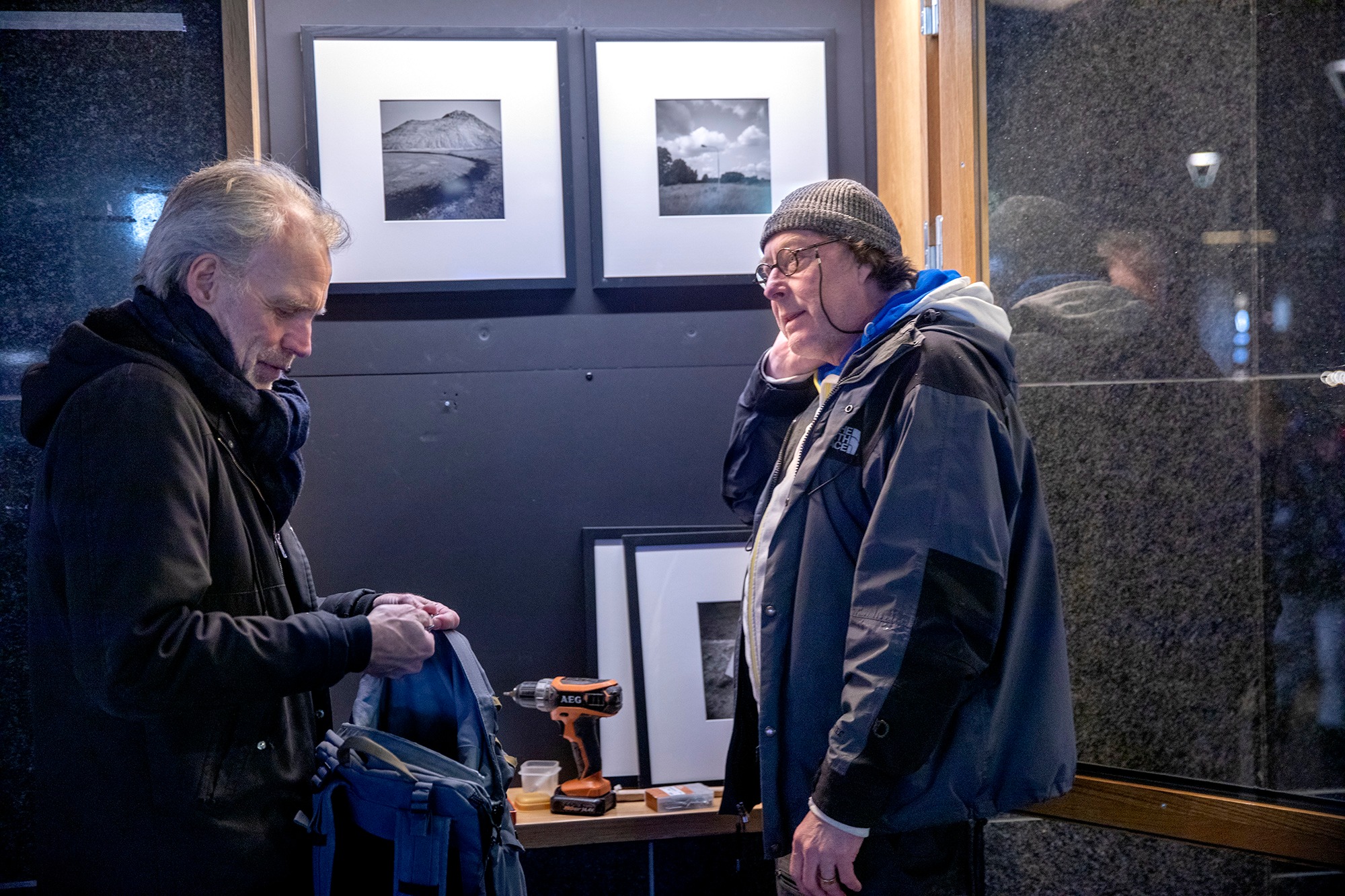 Skåpet på Götgatan – Stockholms minsta fotogalleri – boborg.se
